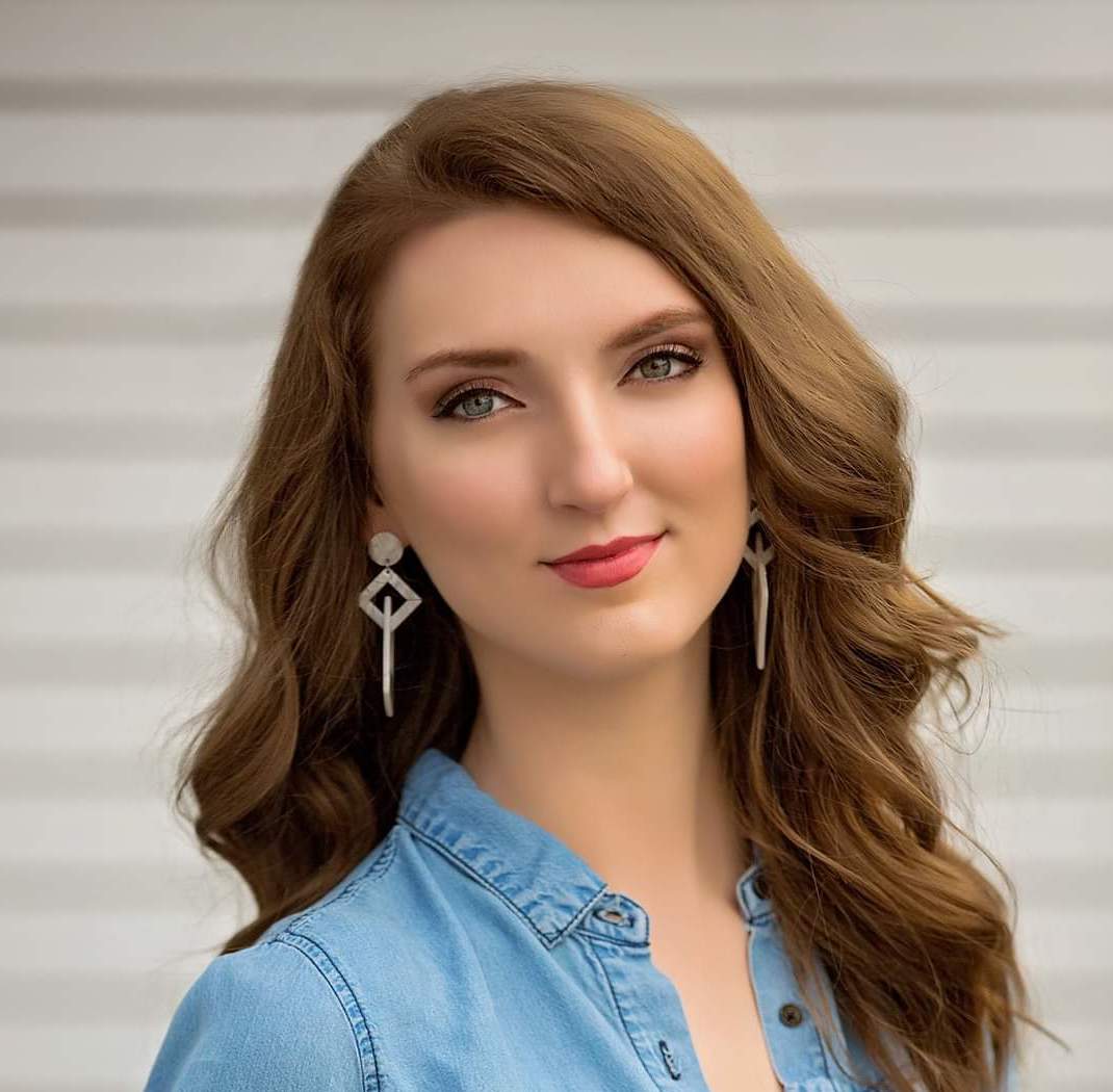 About Us - Canary and Coal